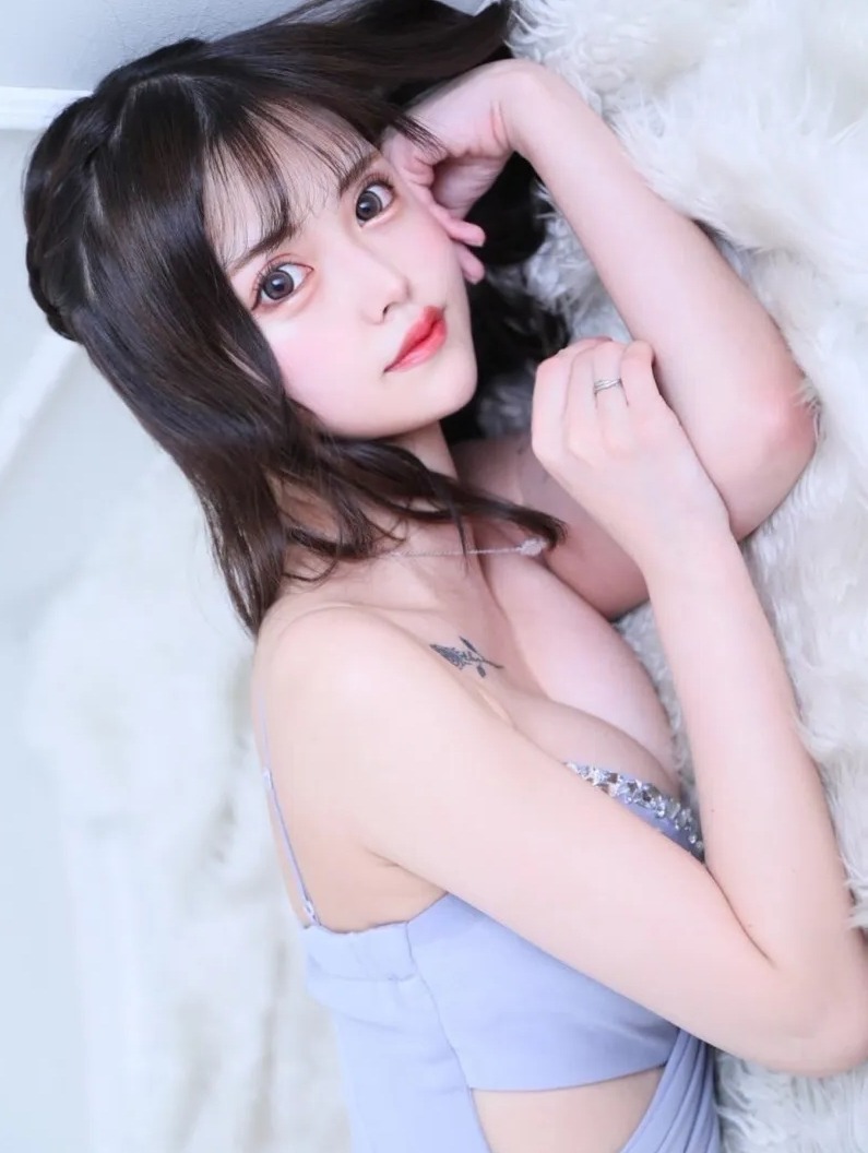 あいな WMWM（ウェーブ） - 歌舞伎町/キャバクラ｜夜遊びショコラlll