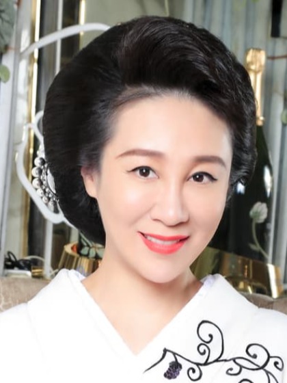 菜々江ママ Nanae GINZA（ナナエ） - 銀座/クラブ｜夜遊びショコラlll